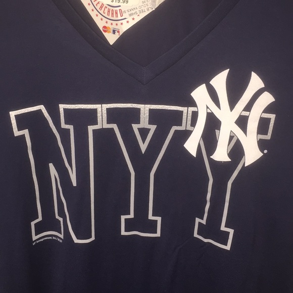 Genuine Merchandise | Tops | Nwt Xxl Genuine Merchandise Nyy Baseball ...